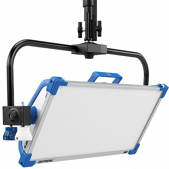 ARRI S60-C SkyPanel Pole OpBlue/Sil 3m DC Cable, S60 PSU,PSU Rail Moun ...